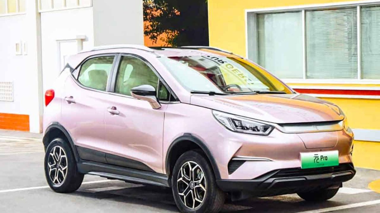Llega el BYD Yuan Pro desde 13.200 euros con 300 km de autonomía como ...